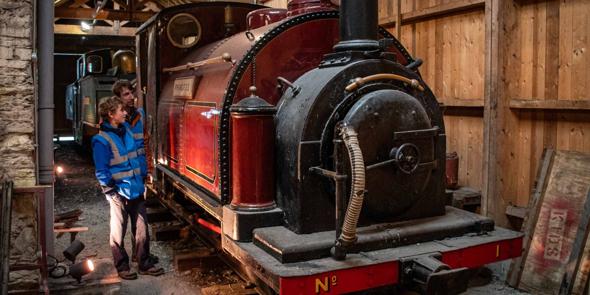 Tour our 200-year old Railway Engineering Workshops... In Welsh ...